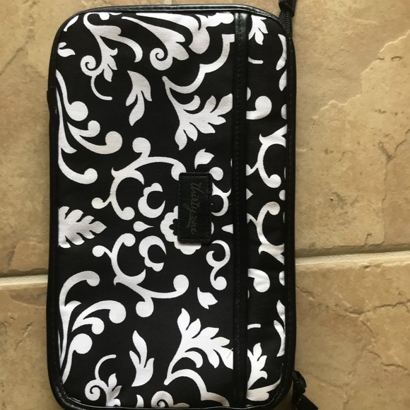 thirty-one | Bags | Thirty One Cosmetic Pouch | Poshmark